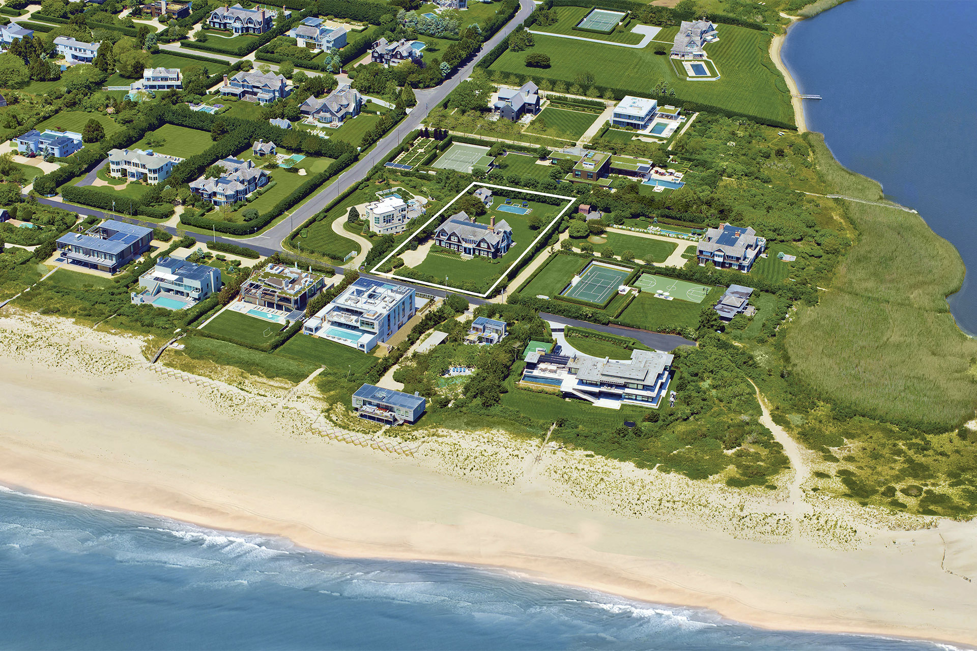 Bespoke Real Estate - The Hamptons $10M+ Bridgehampton Collection